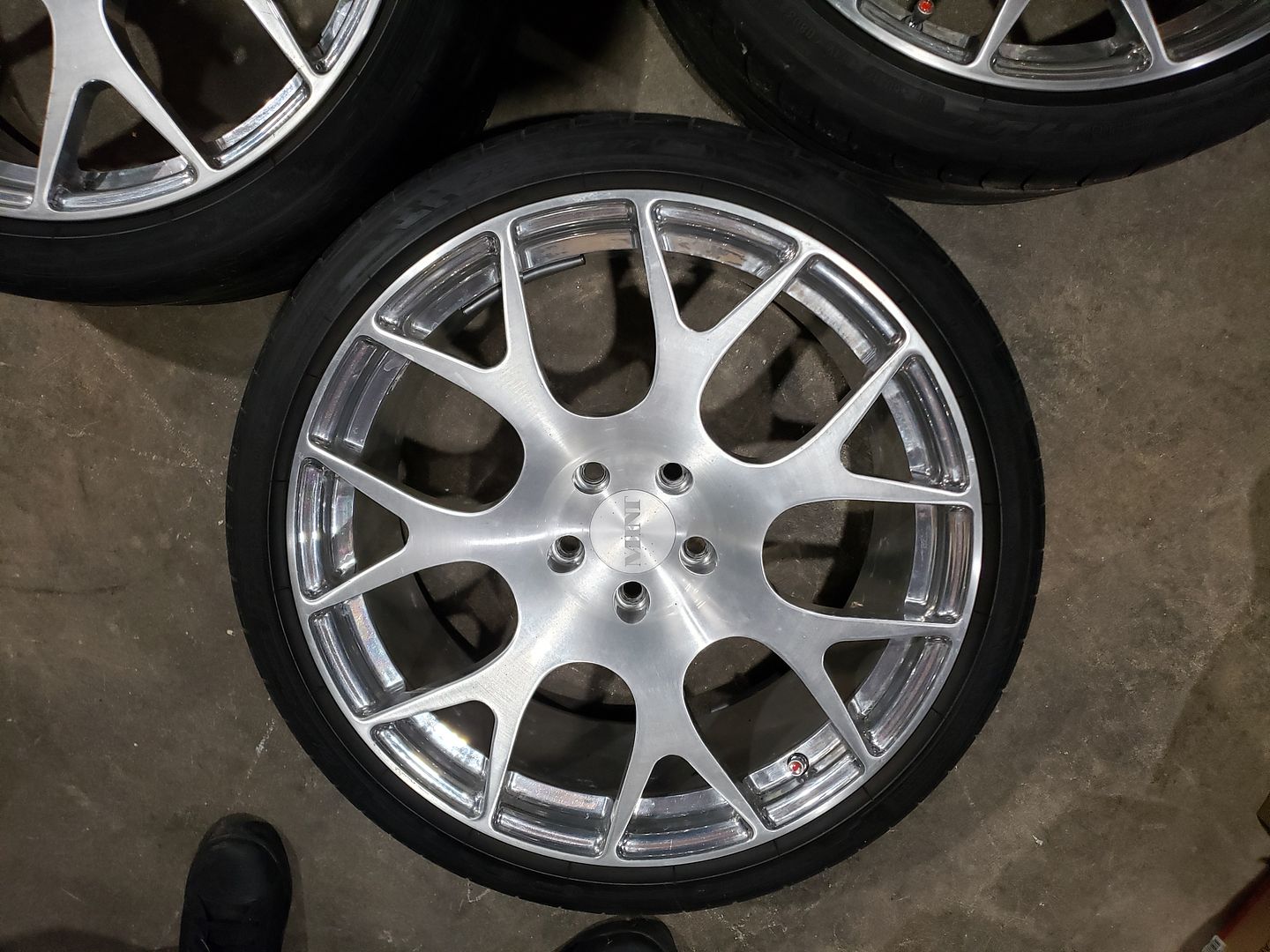 For Sale: 5x112 19x8.5 et35 Forged Mint wheels in CT