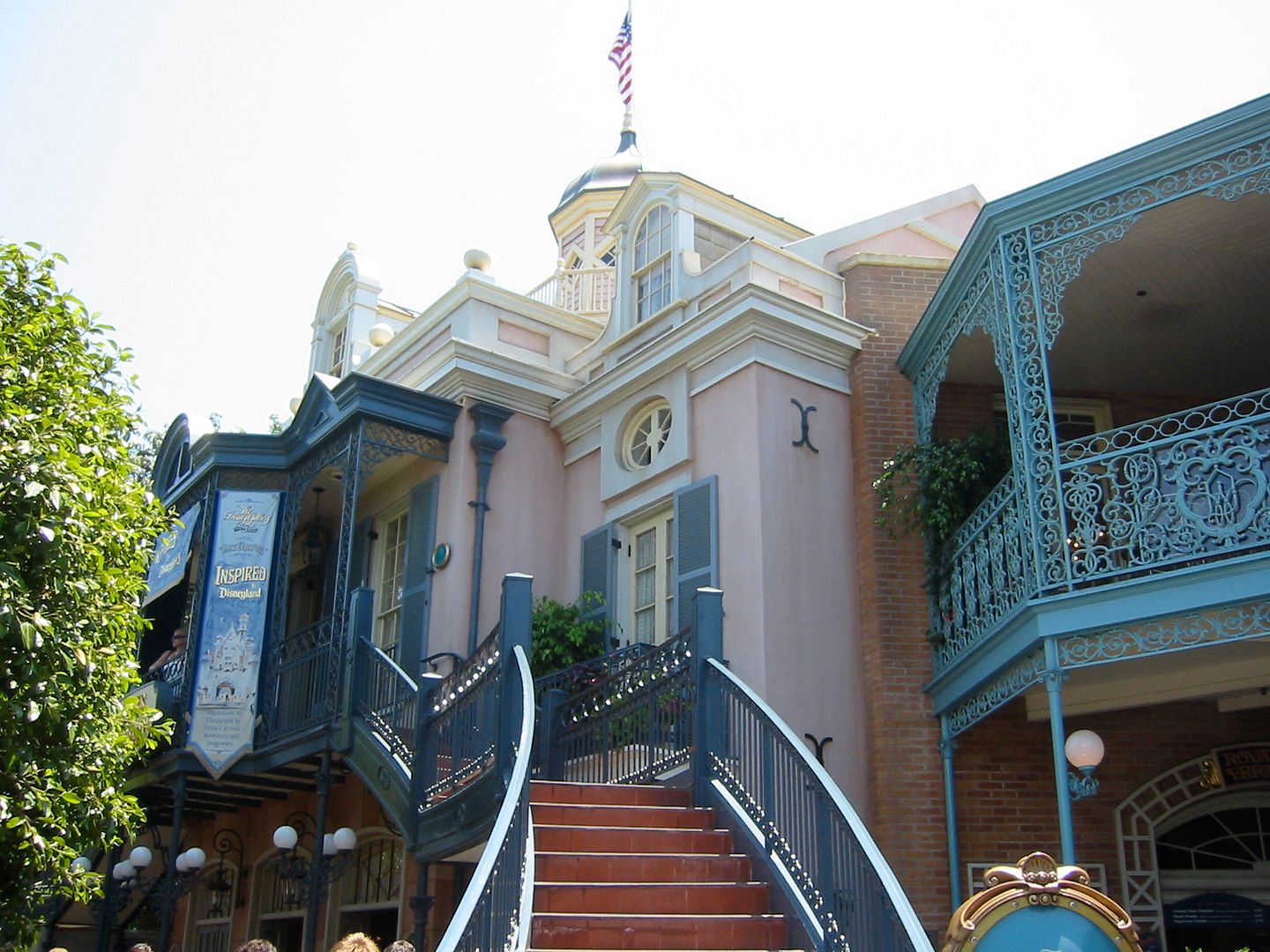 Original Disney Gallery Photo Tour – Disney Travel Babble
