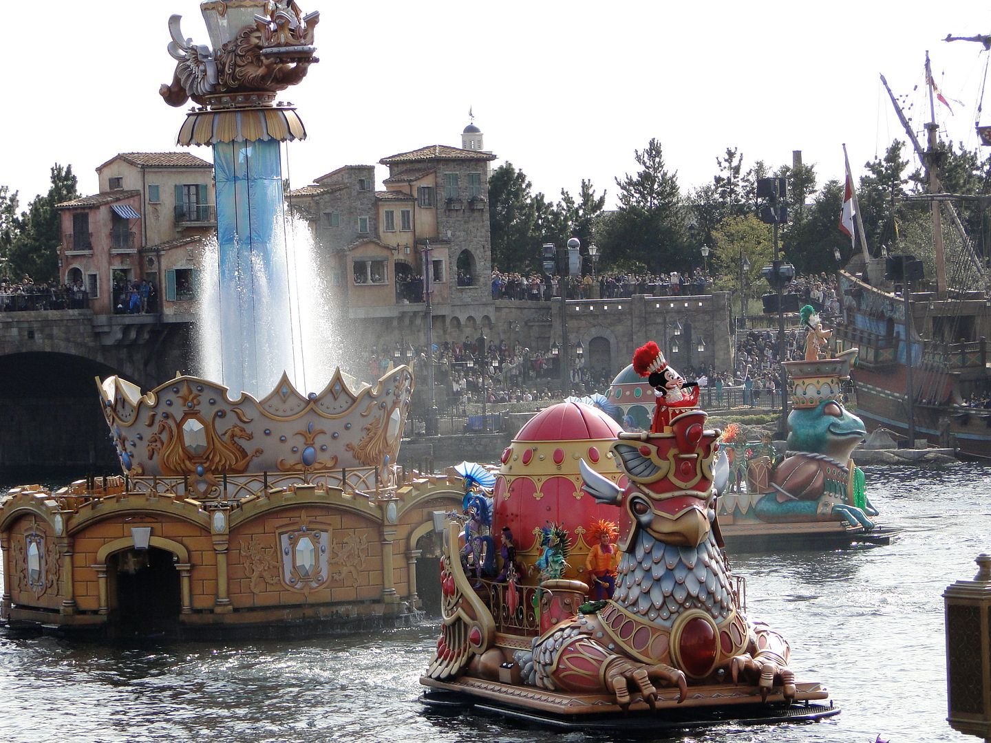 Day 6: Peeking Into Tokyo DisneySea! - Disney Travel Babble
