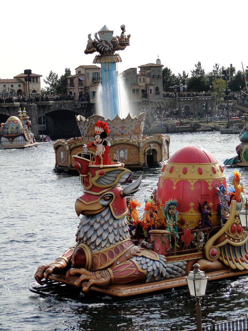 Day 6: Peeking Into Tokyo DisneySea! - Disney Travel Babble